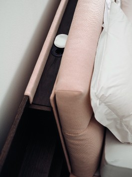 Studio Hanne Willmann — Cleo