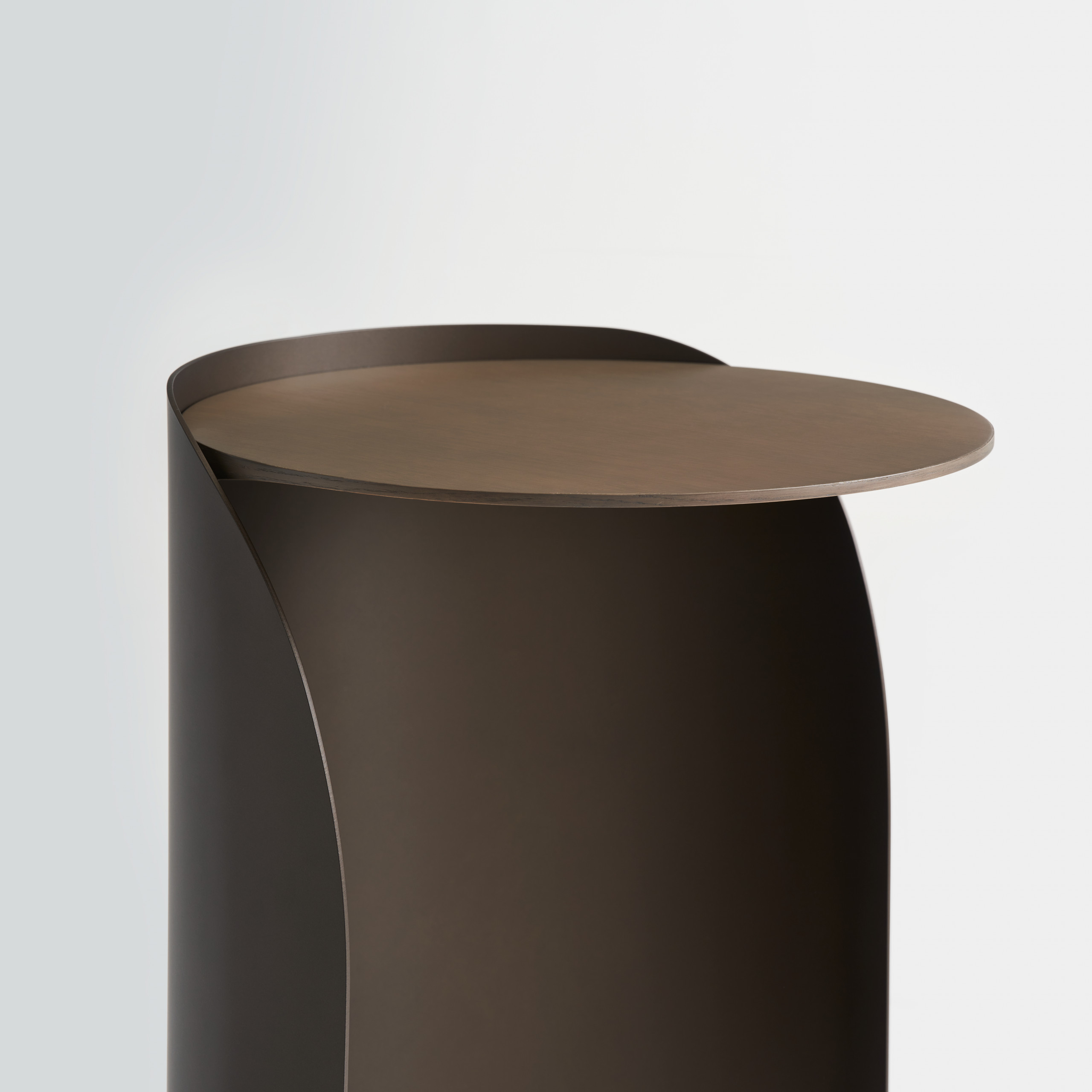 Studio Hanne Willmann — Vida Side Table
