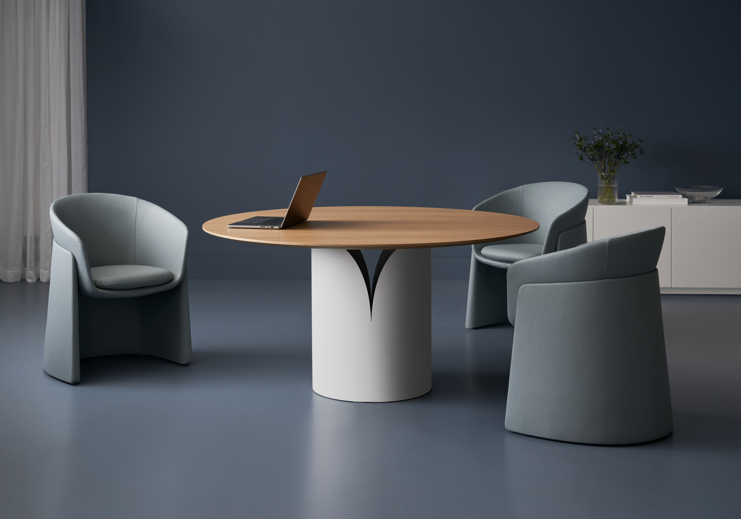 Studio Hanne Willmann — Vida Table Collection